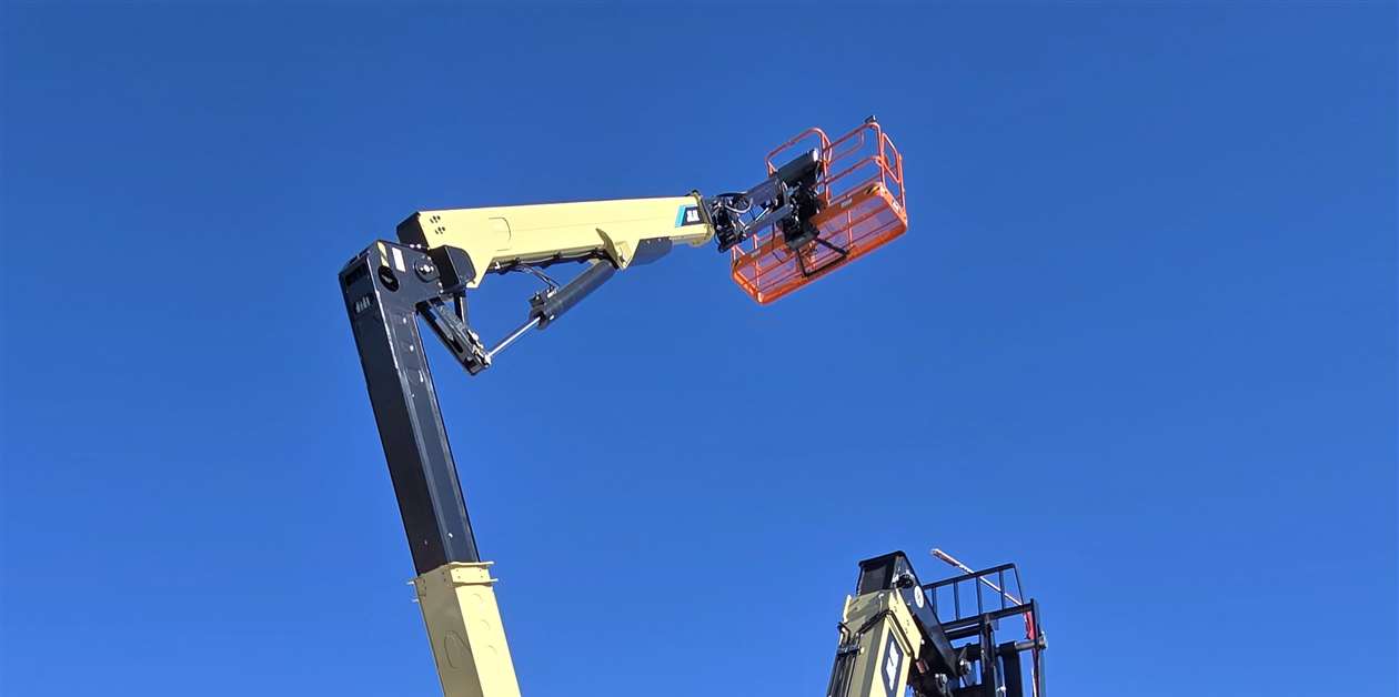 JLG debuts new articulated boom - Access Briefing