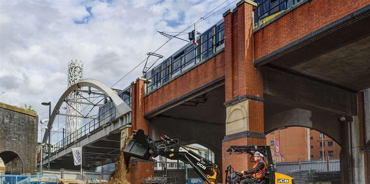 Electric and hydrogen ‘milestones’ for JCB - Access Briefing